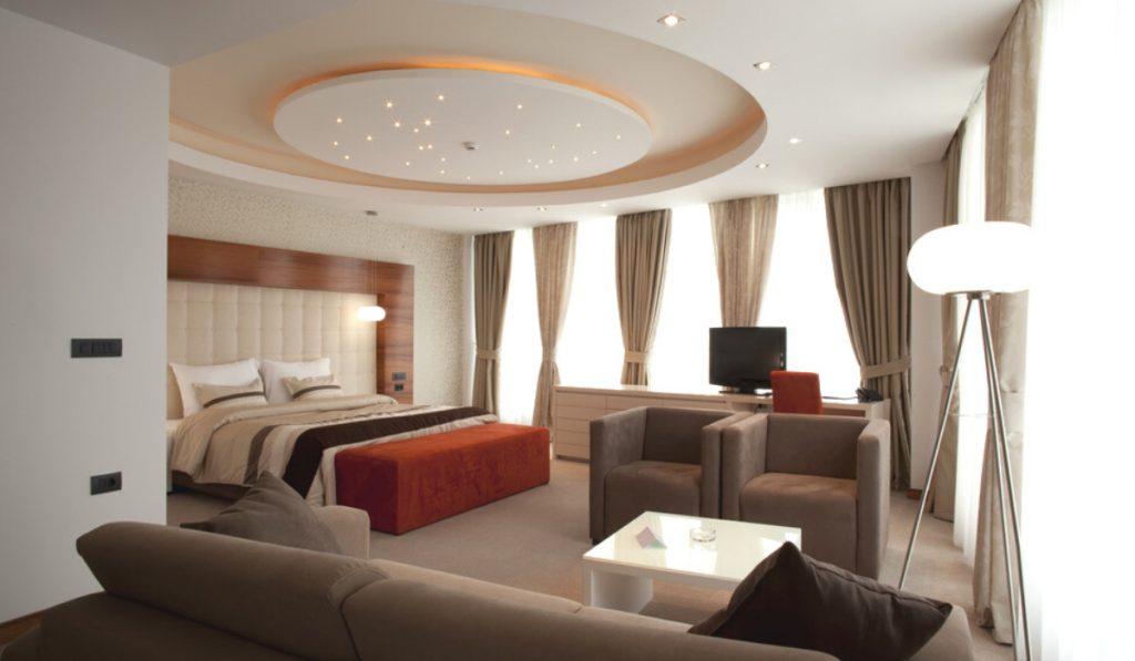 10 Inspirasi Plafon Kamar Tidur Terbaru yang Bikin Kagum