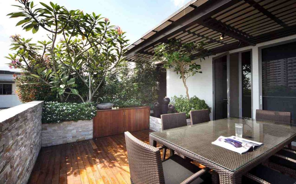 7 Desain Ruang Tamu Teras Perumahan yang Fungsional