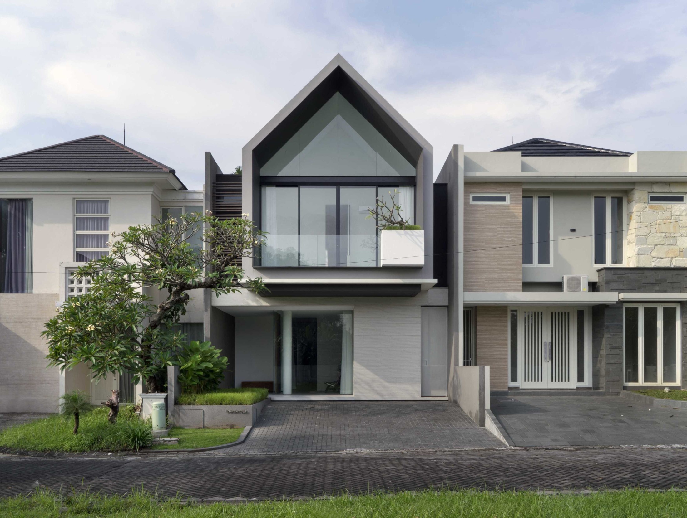 10 Inspirasi Desain Rumah Minimalis 6x12 Tampak Depan Terbaru