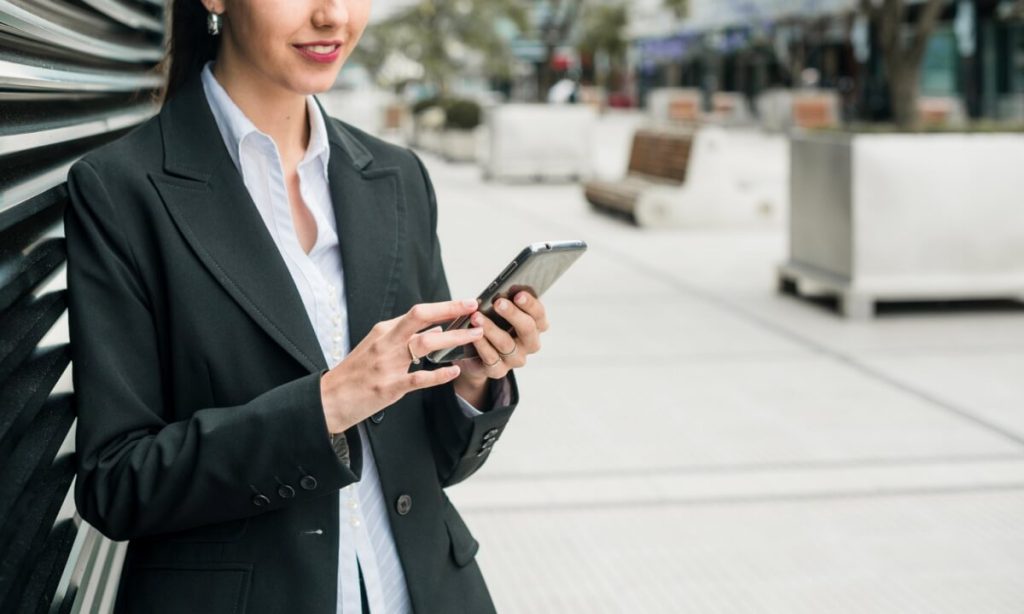 40 Contoh Kata-Kata Follow Up Customer Property lewat WA