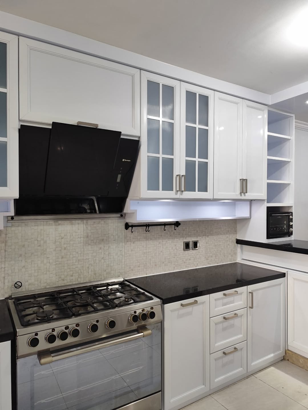 5 Model Kitchen Set Aluminium ACP yang Minimalis dan Modern