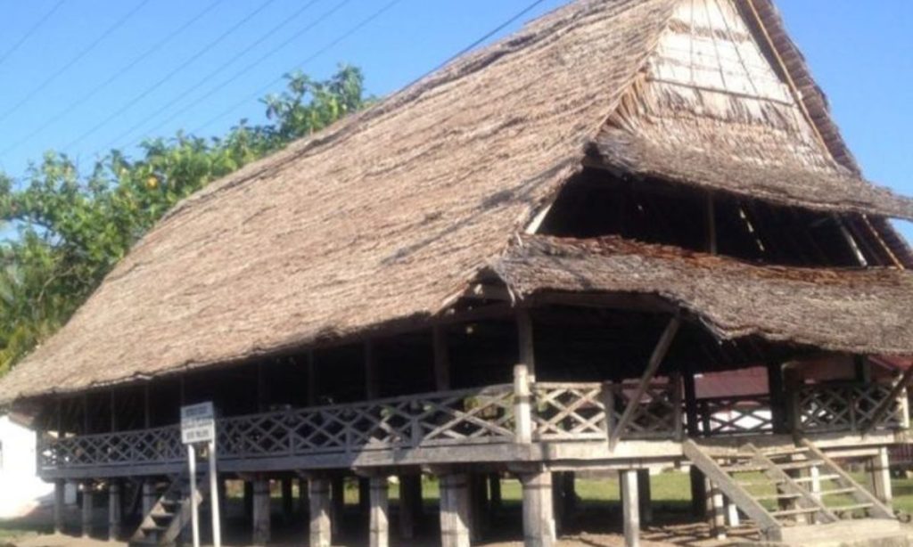 Rumah Adat Maluku: Nama, Sejarah, Jenis, hingga Keunikannya