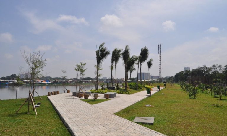 12 Taman Kota Jakarta Terbaik yang Wajib Dikunjungi Saat Akhir Pekan!