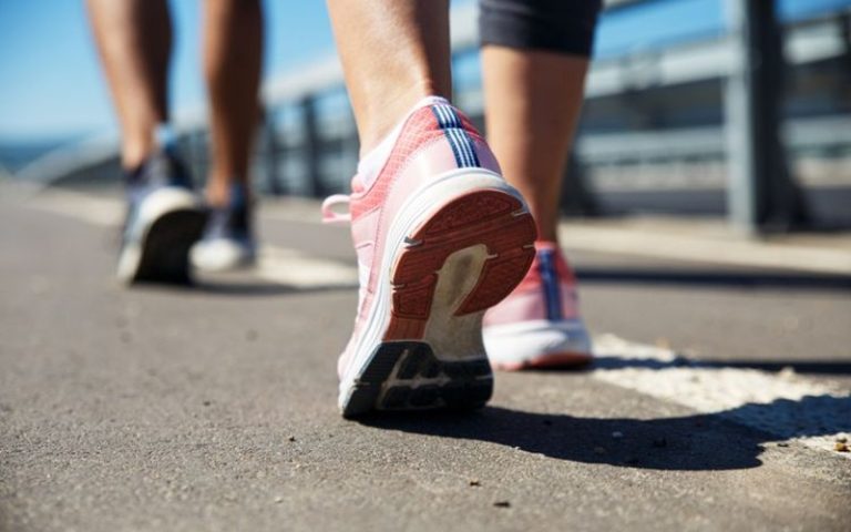 Penasaran 1 Km Berapa Langkah Kaki? Ini Dia Jawabannya!