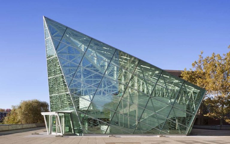 Mengenal Struktur Bangunan Bentang Lebar untuk Konstruksi Gedung