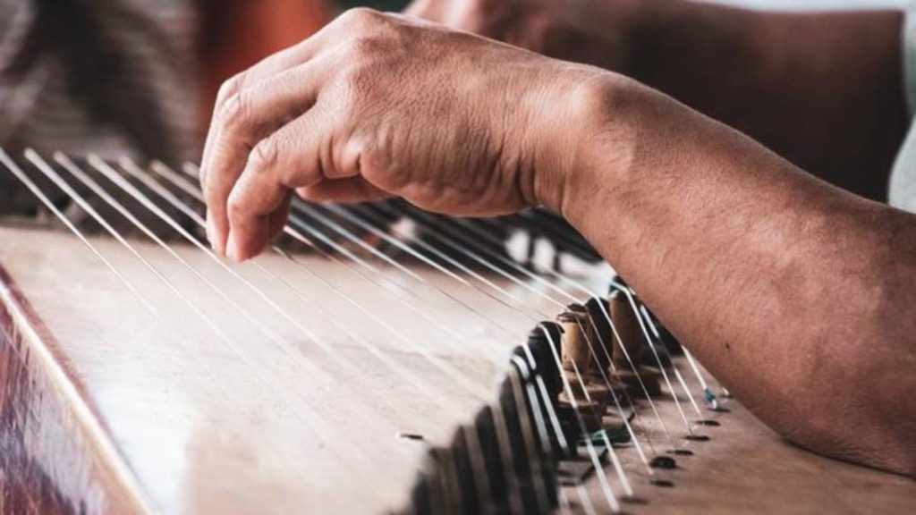 10 Alat Musik Tradisional Indonesia dan Asalnya yang Perlu Diketahui