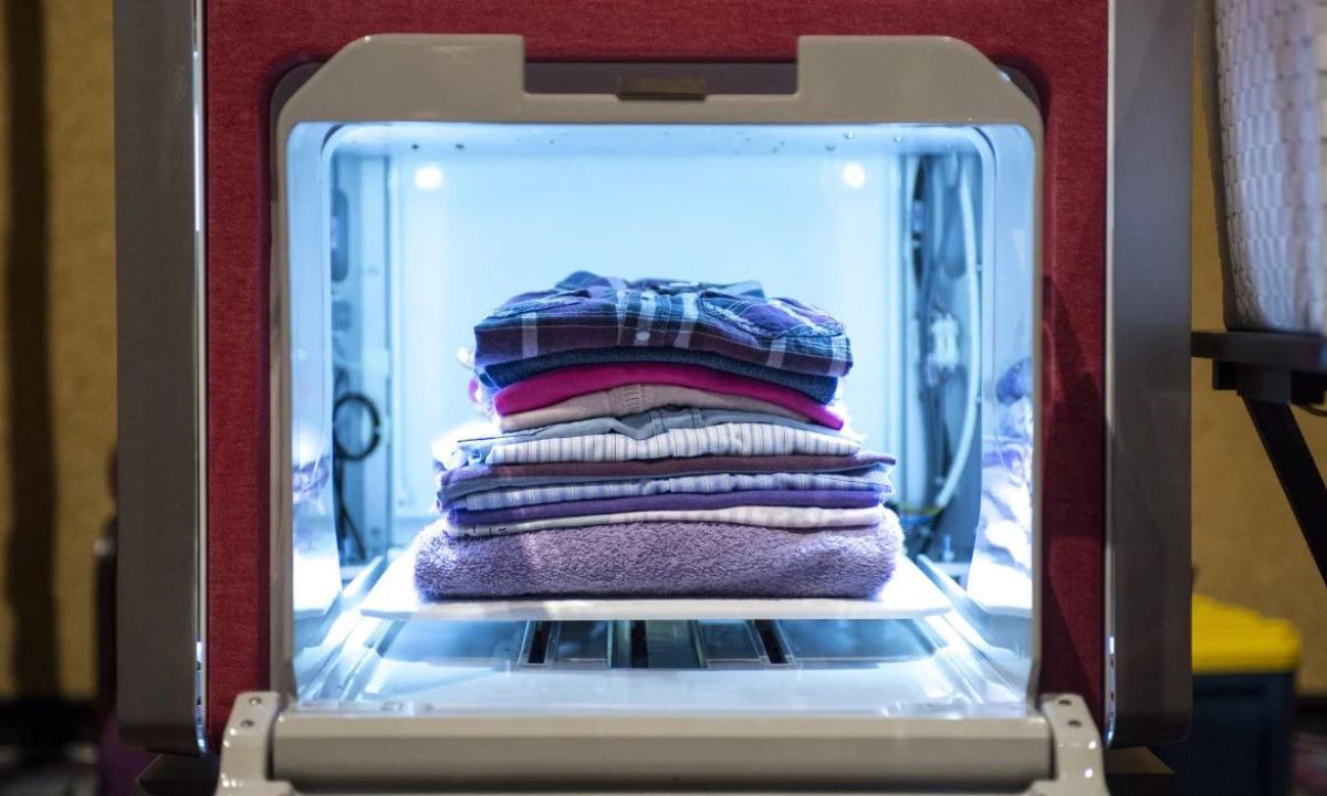 Harga Mesin Setrika Otomatis dan Pelipat Baju Terbaru 2023