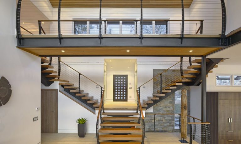 10 Desain Tangga Rumah Sempit Sederhana, Menarik dan Mudah Ditiru!