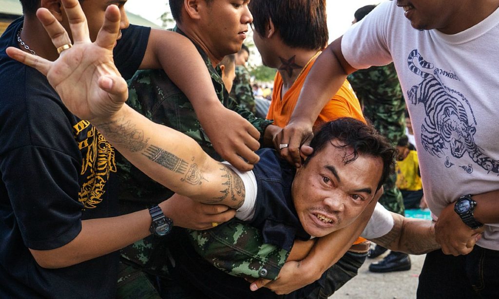 5 Arti Mimpi Kesurupan yang Patut Kamu Ketahui. Bermakna Baik?