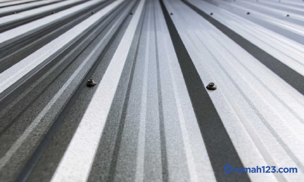 Perbedaan Spandek dan Trimdek. Pilih Sesuai Kebutuhan!