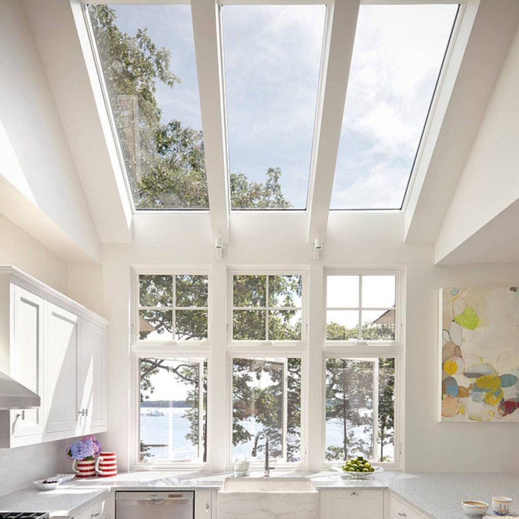 5 Desain Atap Dapur Transparan, Bikin Area Memasak Lebih Terang!