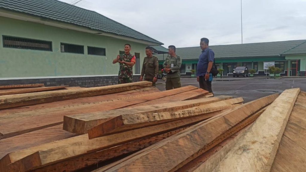 Daftar Harga Kayu Meranti Berbagai Ukuran Terbaru 2025