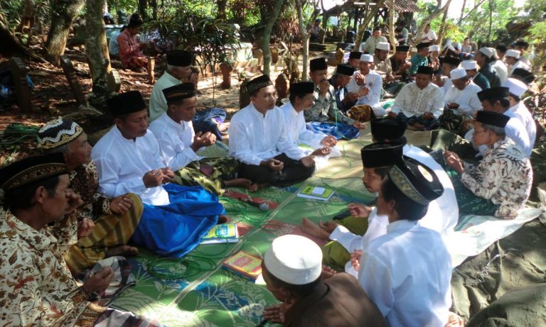 10 Tradisi Sunda dan Penjelasannya yang Unik, Ada Apa Saja?