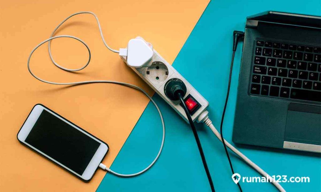 9 Penyebab Tagihan Listrik Naik di Rumah. Cari Tahu Segera!