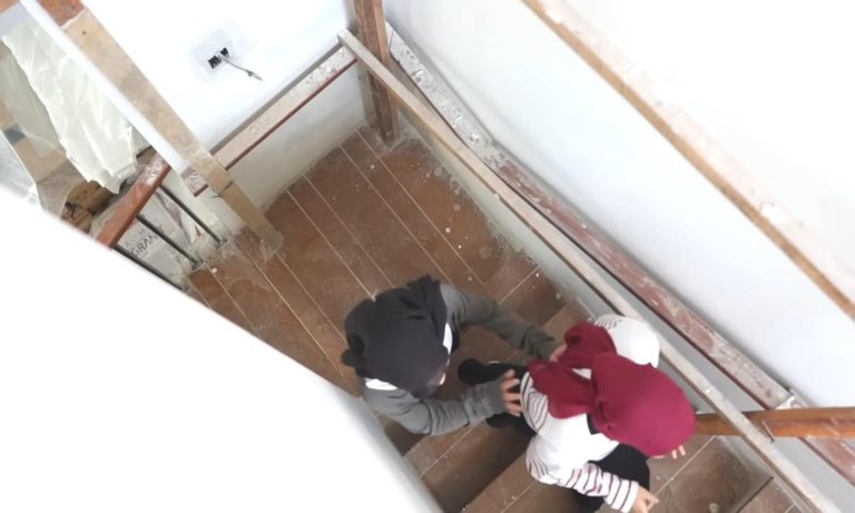 Hasil Kerja Keras, Intip 7 Potret Rumah 2 Lantai Komika Arafah Rianti