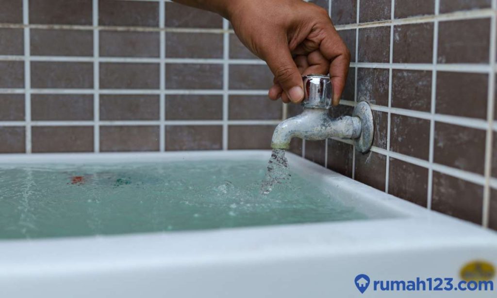 8 Daftar Harga Bak Mandi di Bawah Rp1 Juta. Minimalis dan Ekonomis!