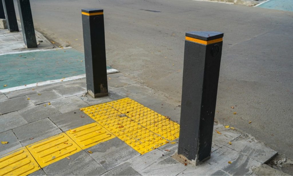 Apa itu Guiding Block? Ini Manfaatnya Pada Trotoar atau Jalan
