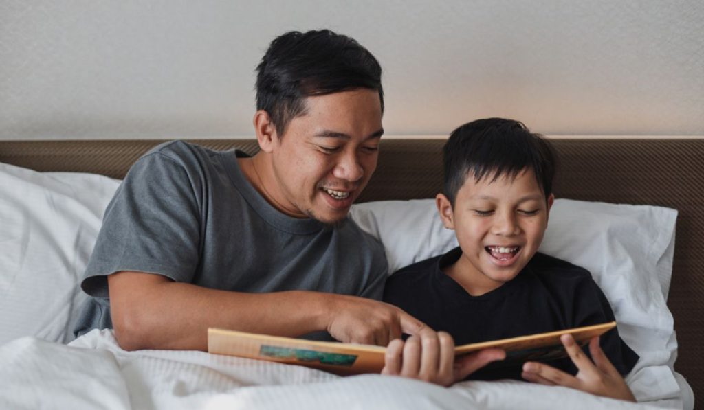 5 Contoh Cerita Jenaka yang Singkat dan Lucu. Sangat Menghibur!