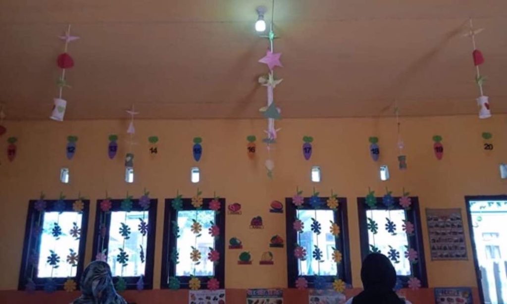 8 Cara Menghias Kelas dengan Kreatif. Bikin Siswa Semangat Belajar!