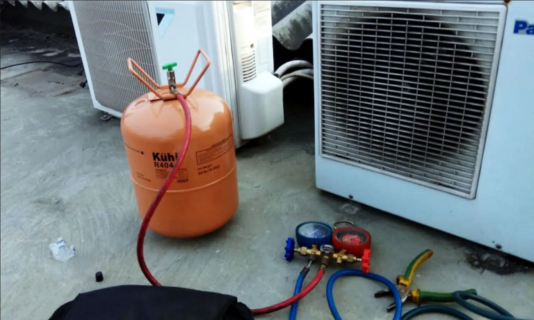 Kapan Harus Isi Freon AC? Simak Jawabannya yang Benar
