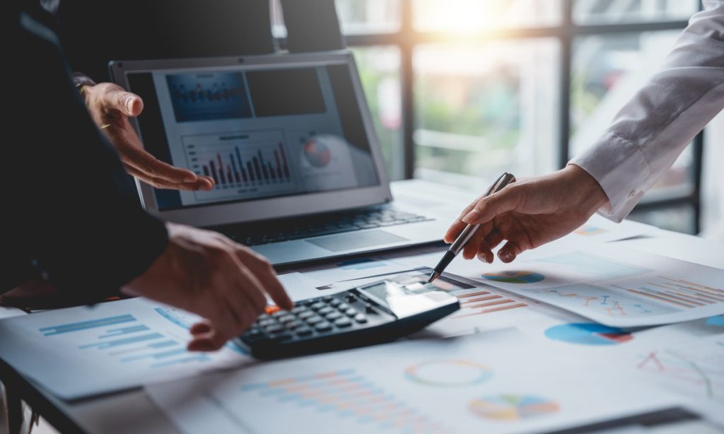 Contoh Laporan Laba Rugi. Disertai Pengertian dan Cara Membuatnya!