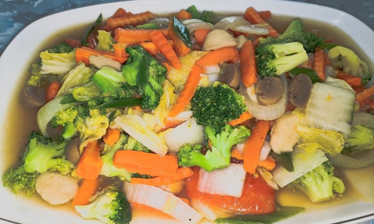 7 Menu Makan Malam Yang Simple Cocok Disantap Bareng Keluarga