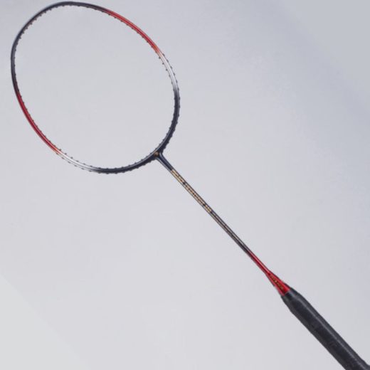 8 Raket Badminton Terbaik dan Berkualitas 2023