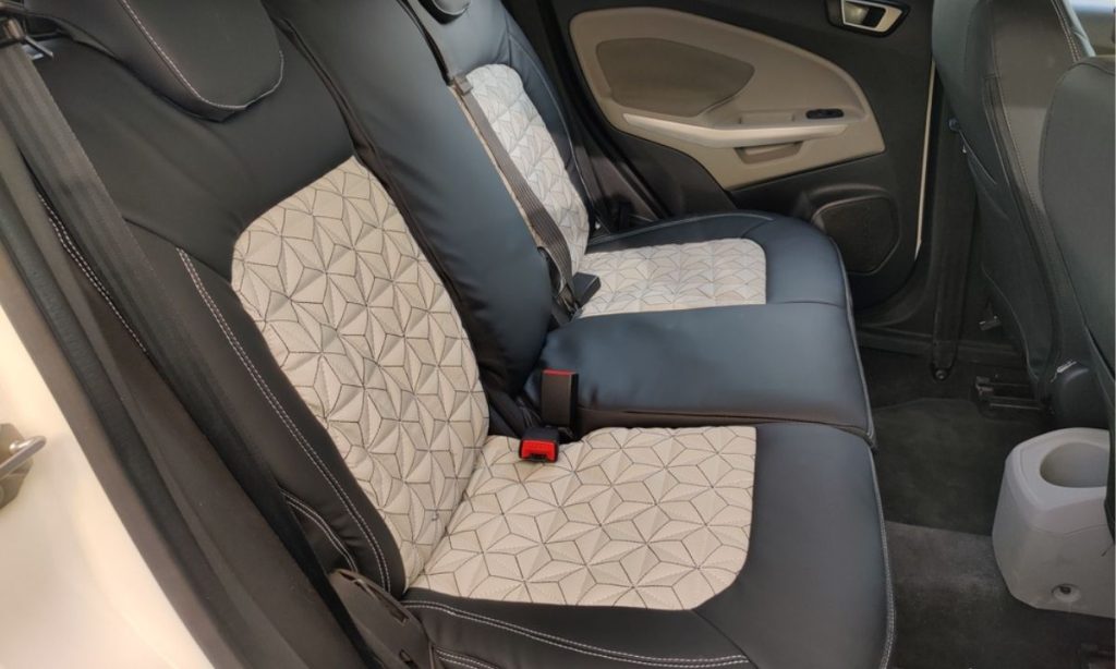 7 Rekomendasi Cover Jok Mobil Terbaik (Terbaru 2023)