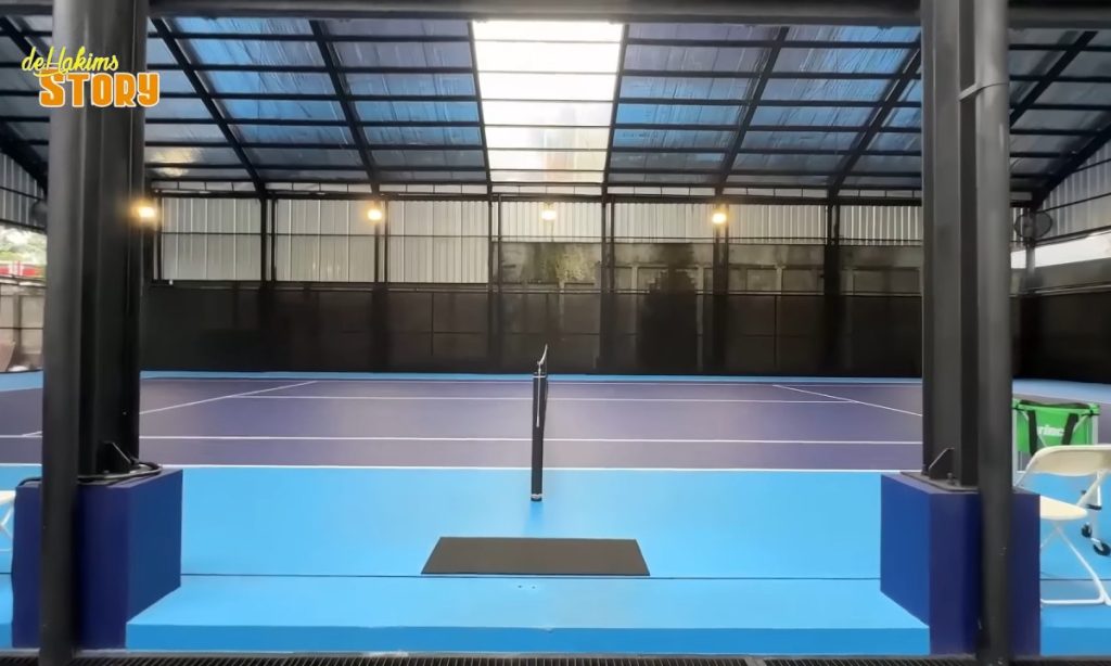 Hampir Rp3 M, Ini Potret Lapangan Tenis Pribadi Raffi Ahmad