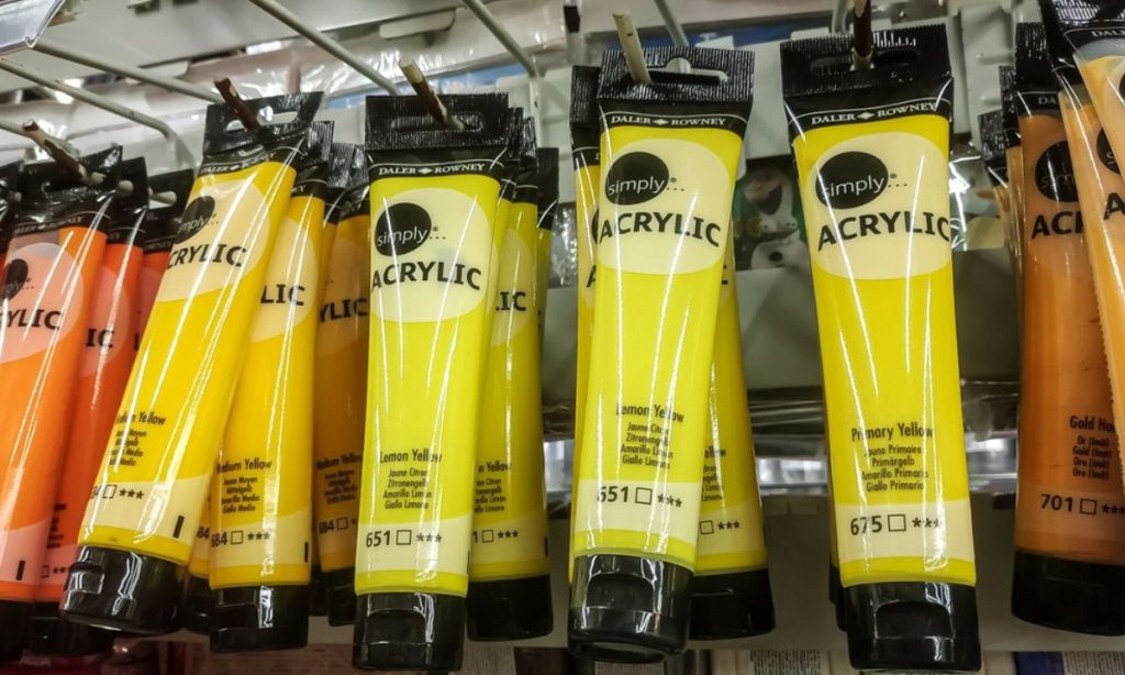 5 Rekomendasi Cat Akrilik Terbaik 2023 dan Tips Memilihnya