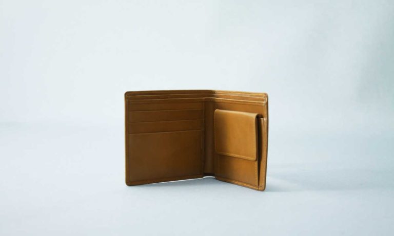 5 Rekomendasi Dompet Pria Terlaris. Ada yang di Bawah Rp100 Ribuan!