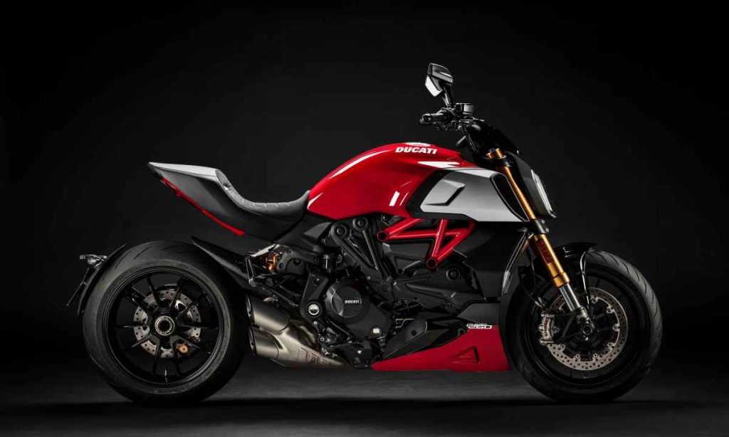 Ide Nama Sekolah SMA Elit untuk Wattpad yang Belum Pernah Dipakai