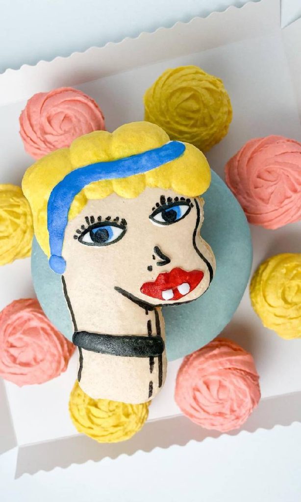 12 Inspirasi Kue Ulang Tahun Jelek Viral (Aneh, Unik, & Lucu)