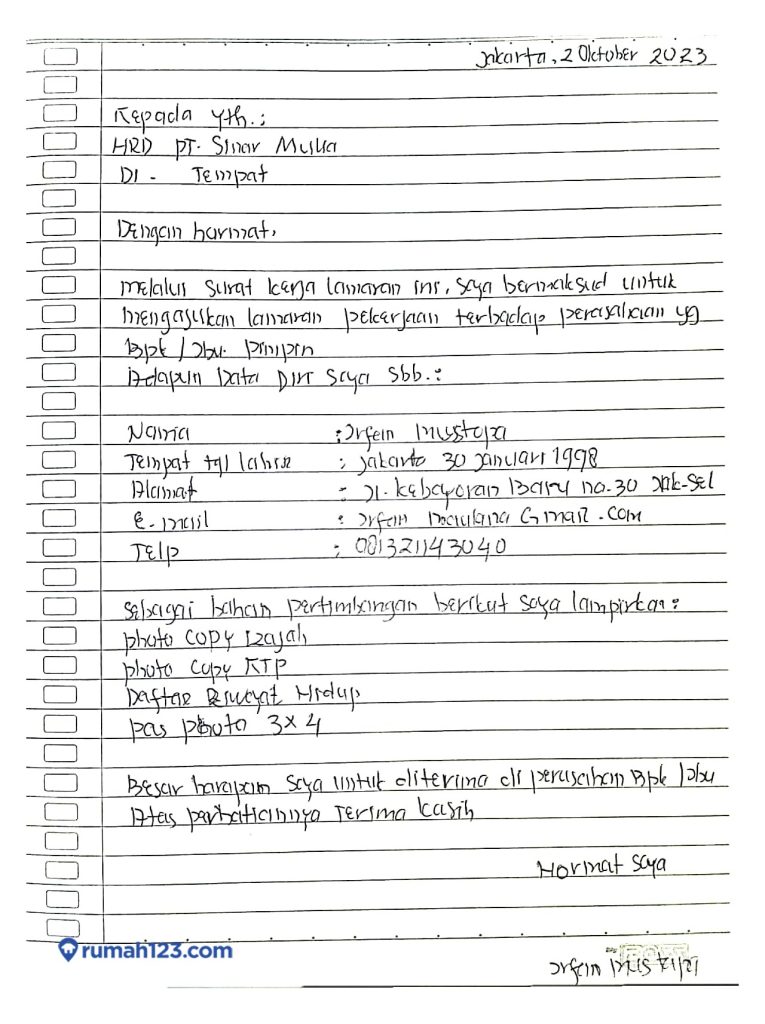 12 Contoh CV Tulis Tangan yang Baik & Benar serta Cara Membuatnya!