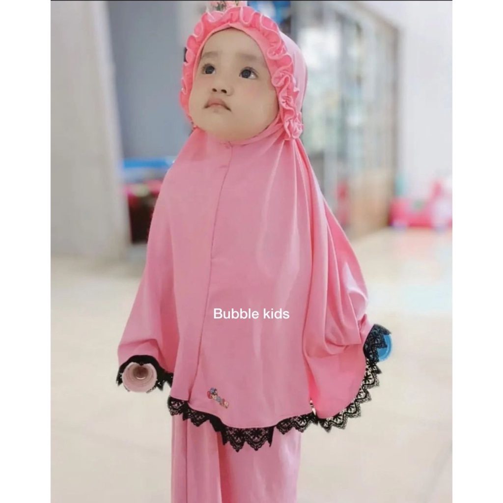 7 Rekomendasi Mukena Anak. Motif Cantik & Terjangkau!
