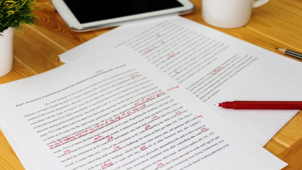 Ciri Ciri Esai Lengkap dengan Pengertian, Jenis dan Strukturnya