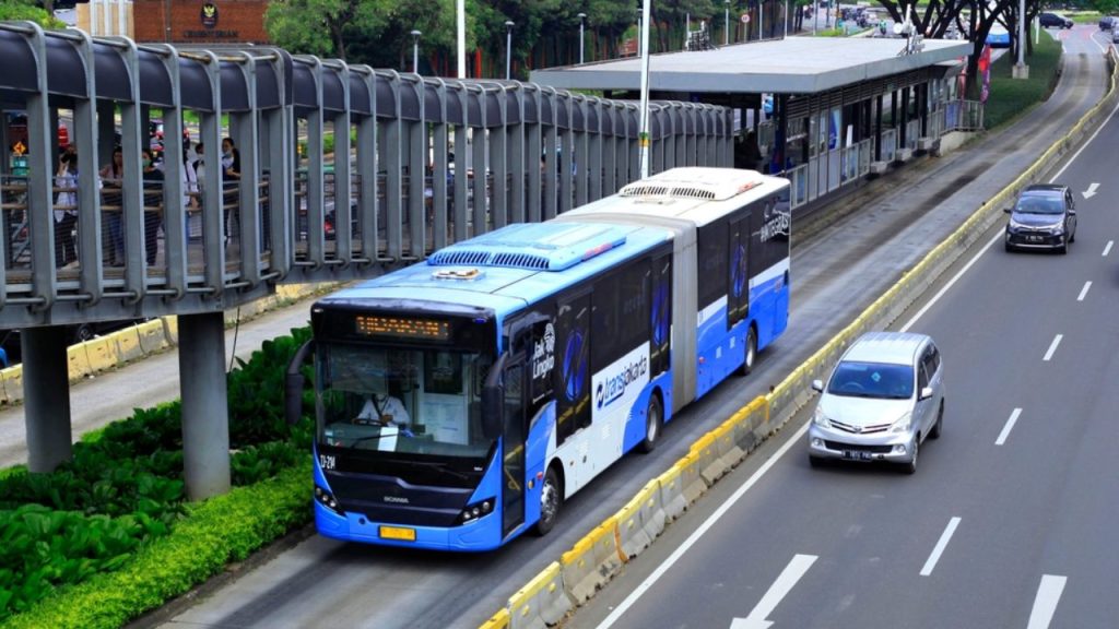 Rute Transjakarta D11 Depok-BKN via Cibubur Terbaru 2023