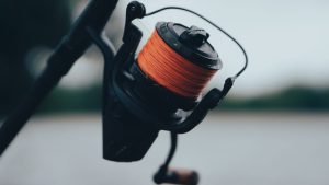 7 Merk Senar Pancing Terbaik 2024, Kecil tapi Kuat!