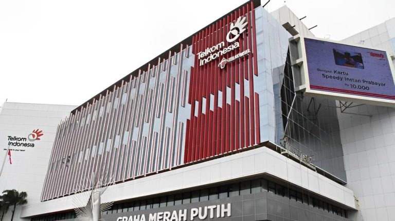 Besaran Gaji Telkom Indonesia Terbaru 2024. Capai Ratusan Juta?
