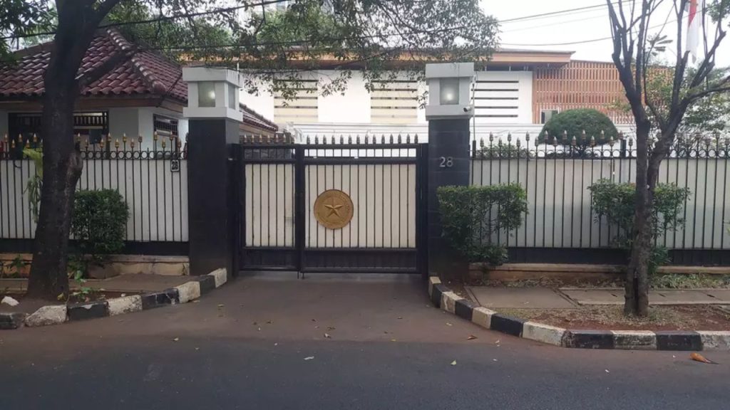 Adu Mewah Rumah Menteri di IKN vs Widya Chandra Jakarta