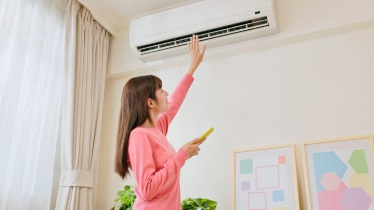 5 Cara Mengatasi Kode Error AC Sharp F0 Disertai Penyebabnya