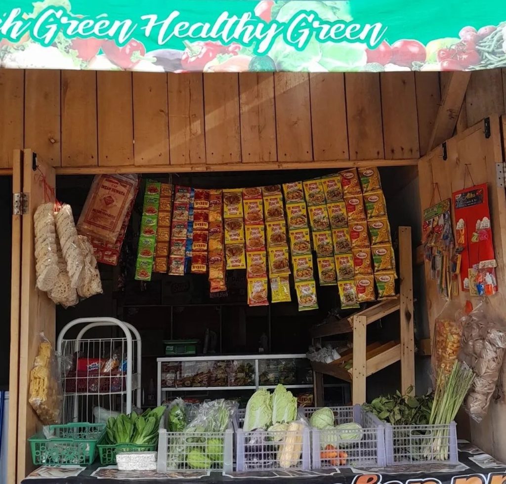 10 Desain Warung Sayuran di Rumah yang Sederhana dan Modern