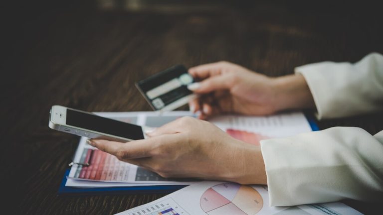 Apa Itu Akad Wadiah dalam Perbankan Syariah? Ketahui Jenisnya!